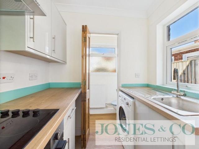 2 bedroom terraced house to rent