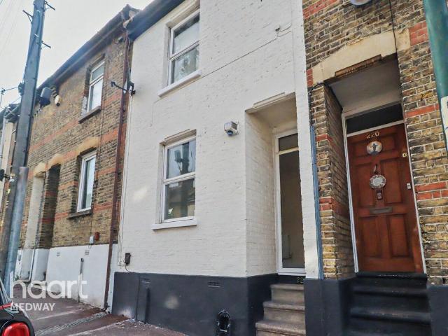 2 bedroom terraced house to rent