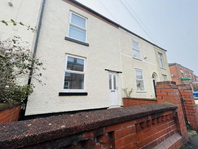 2 bedroom terraced house to rent
