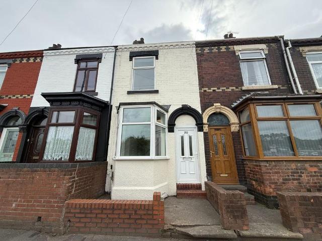 2 bedroom terraced house to rent