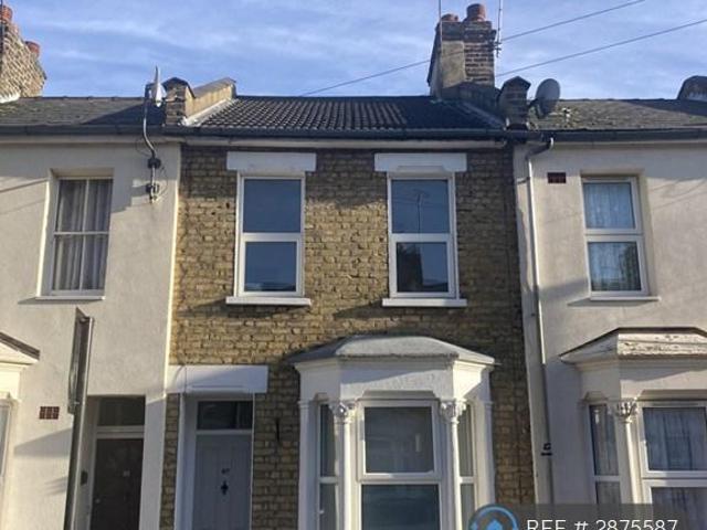 2 bedroom terraced house to rent