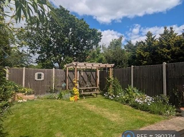 2 bedroom terraced house to rent