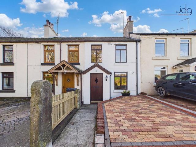 2 bedroom terraced house to rent