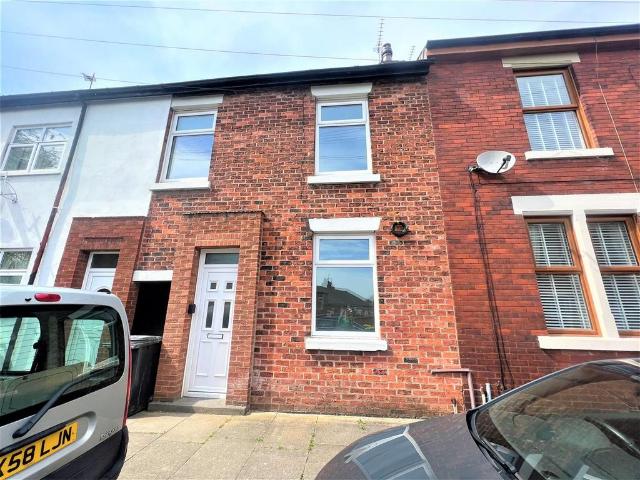2 bedroom terraced house to rent