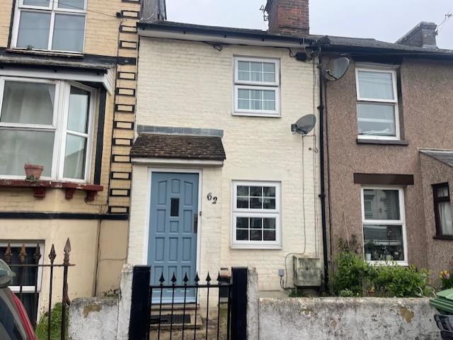 2 bedroom terraced house to rent