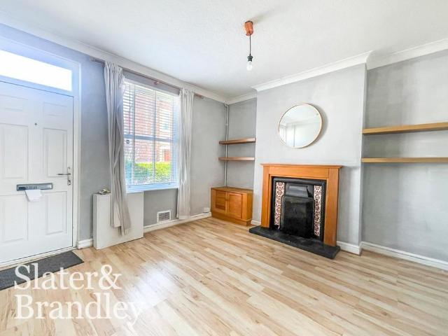 2 bedroom terraced house to rent