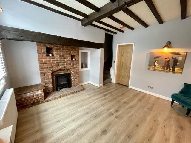 2 bedroom terraced house to rent