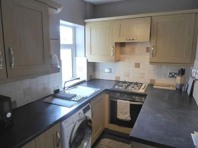 2 bedroom terraced house to rent