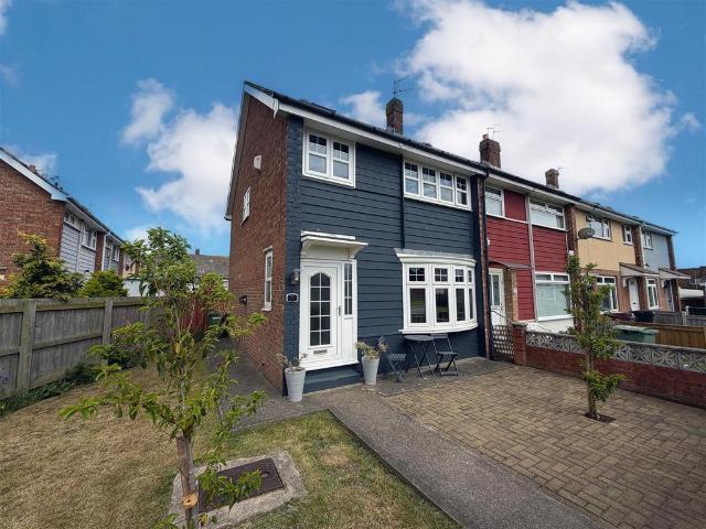 2 bedroom terraced house to rent