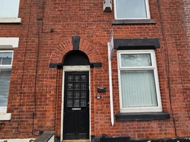 2 bedroom terraced house to rent