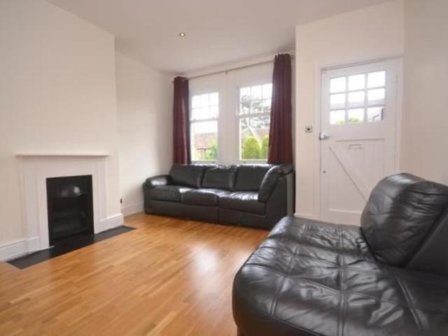 2 bedroom terraced house to rent
