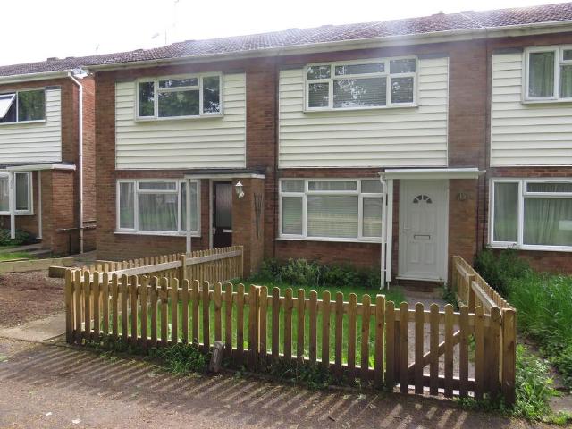 2 bedroom terraced house to rent