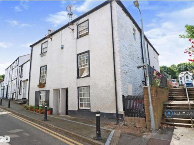 2 bedroom terraced house to rent