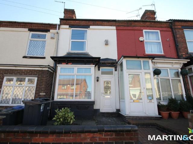 2 bedroom terraced house to rent