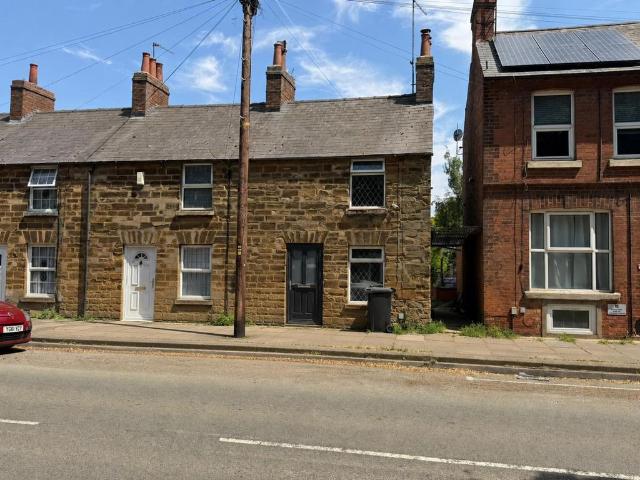 2 bedroom terraced house to rent