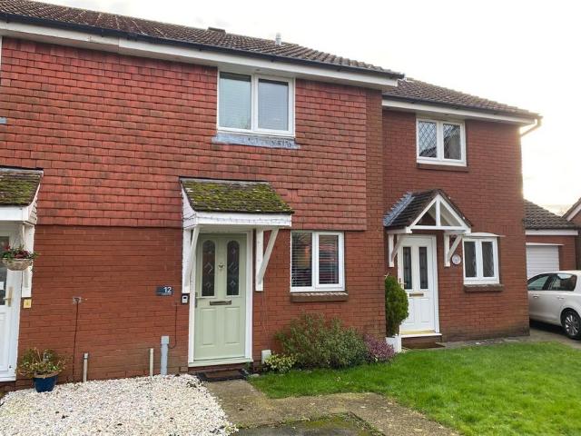 2 bedroom terraced house to rent
