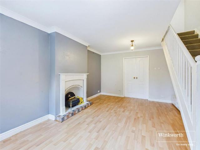2 bedroom terraced house to rent