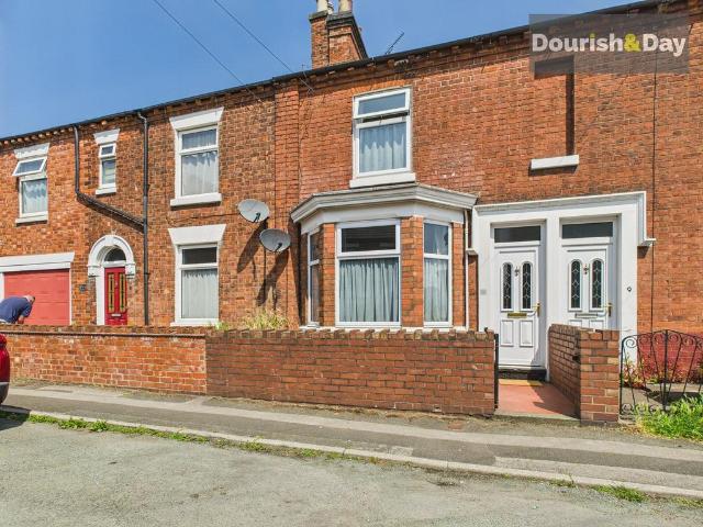 2 bedroom terraced house to rent