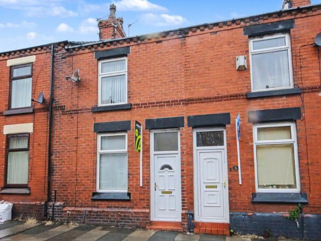 2 bedroom terraced house to rent