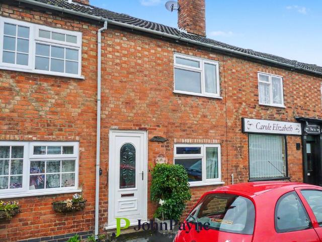 2 bedroom terraced house to rent