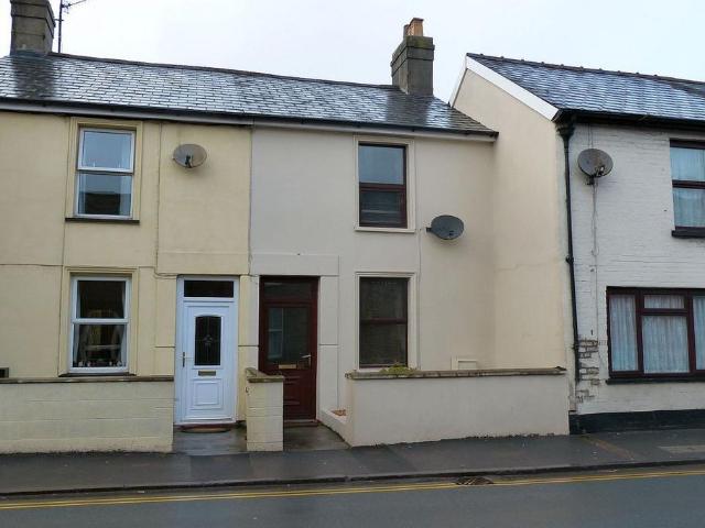2 bedroom terraced house to rent