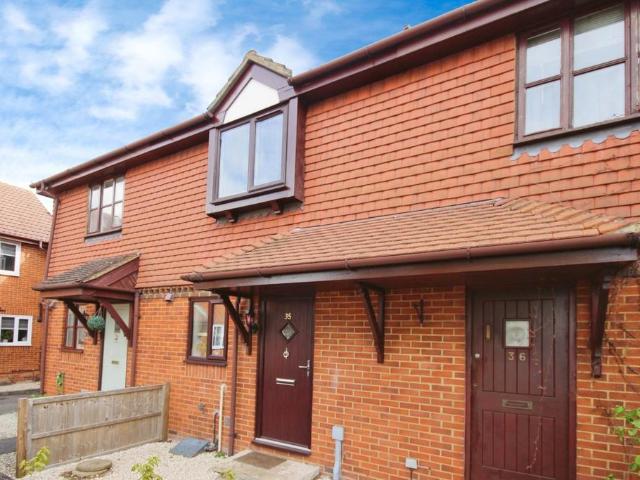 2 bedroom terraced house to rent