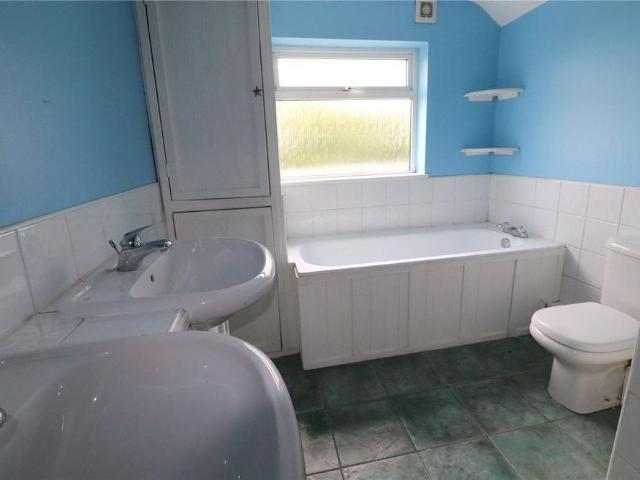 2 bedroom terraced house to rent
