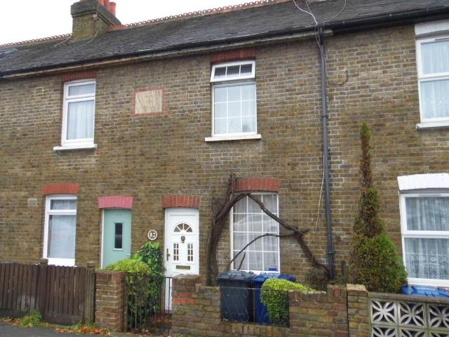 2 bedroom terraced house to rent
