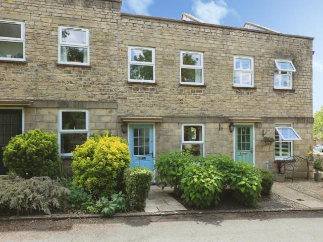 2 bedroom terraced house to rent
