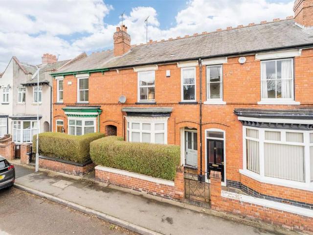 2 bedroom terraced house to rent
