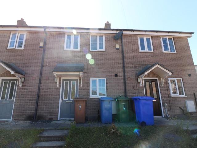 2 bedroom terraced house to rent