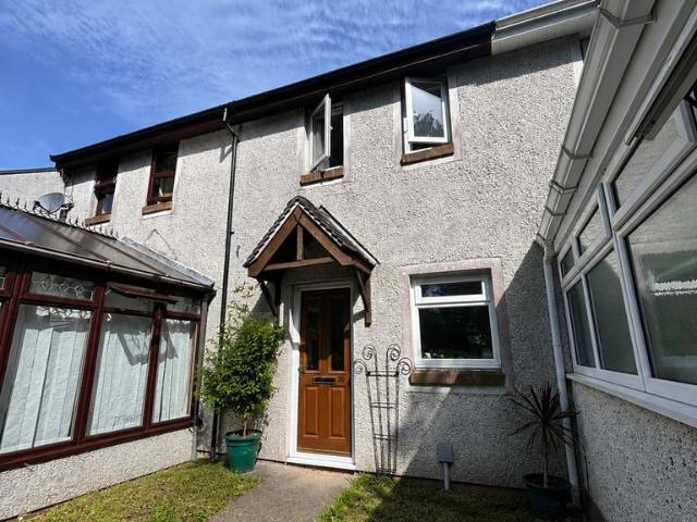2 bedroom terraced house to rent