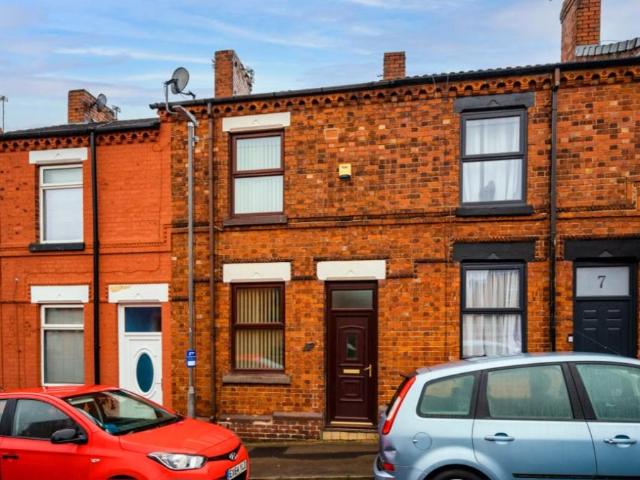 2 bedroom terraced house to rent