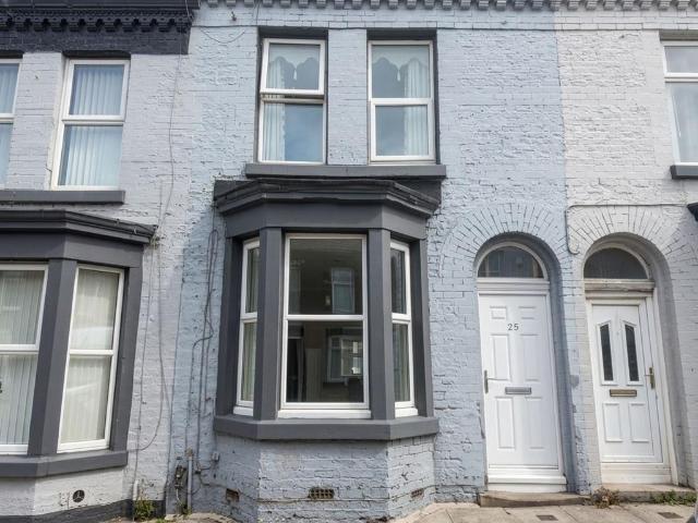 2 bedroom terraced house to rent