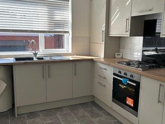 2 bedroom apartment to rent