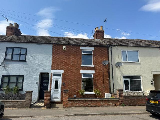 2 bedroom terraced house to rent