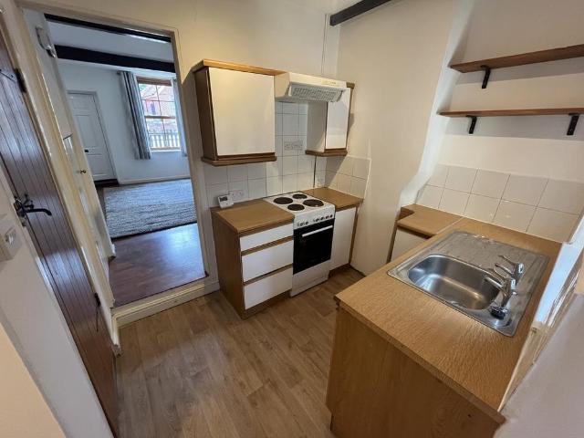 2 bedroom terraced house to rent