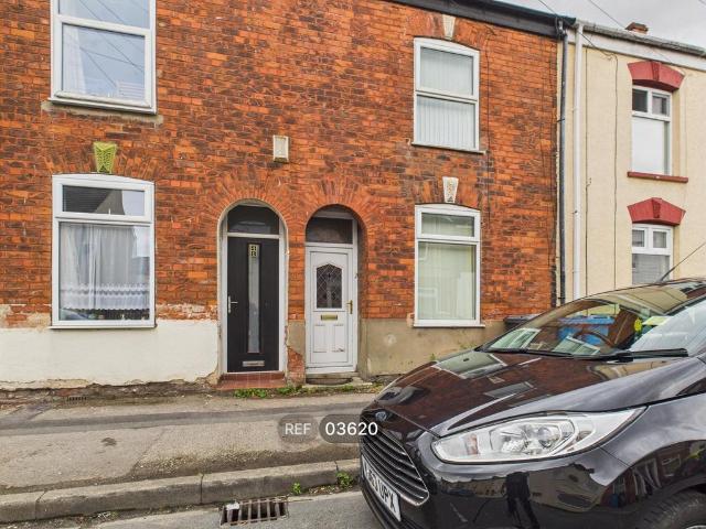 2 bedroom terraced house to rent
