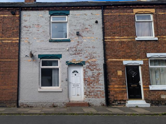 2 bedroom terraced house to rent