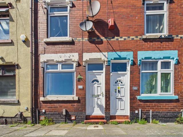2 bedroom terraced house to rent