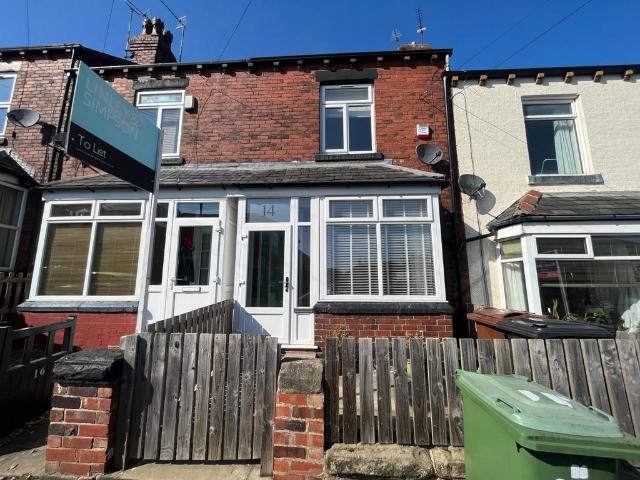 2 bedroom terraced house to rent