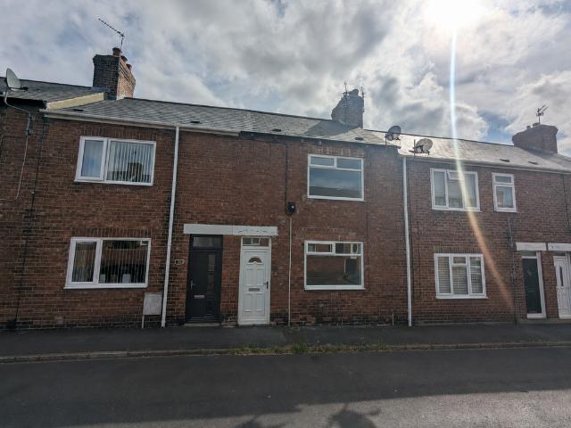 2 bedroom terraced house to rent