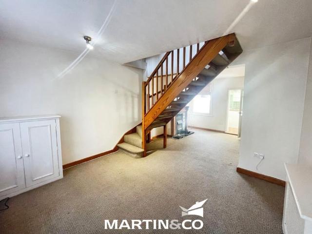 2 bedroom terraced house to rent