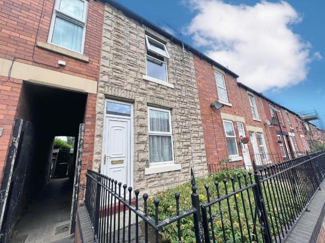 2 bedroom terraced house to rent