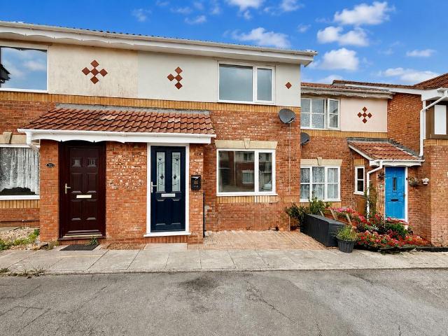 2 bedroom terraced house to rent