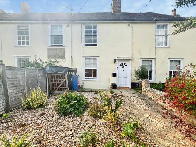 2 bedroom terraced house to rent