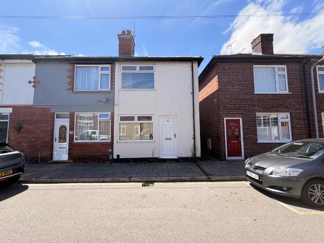 2 bedroom terraced house to rent