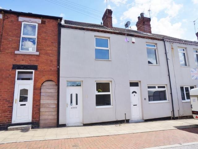 2 bedroom terraced house to rent
