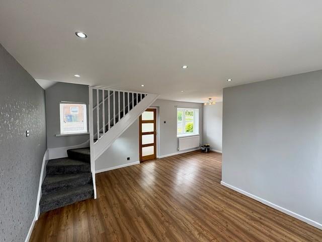2 bedroom terraced house to rent