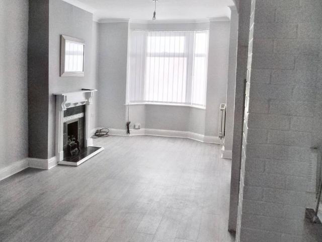 2 bedroom terraced house to rent